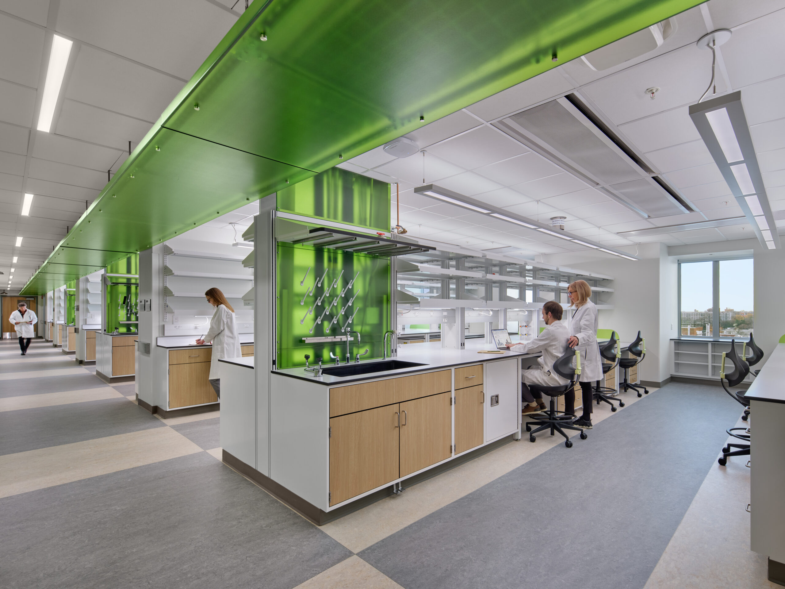 Healthcare Lab Design Trends 2026 | Formaspace